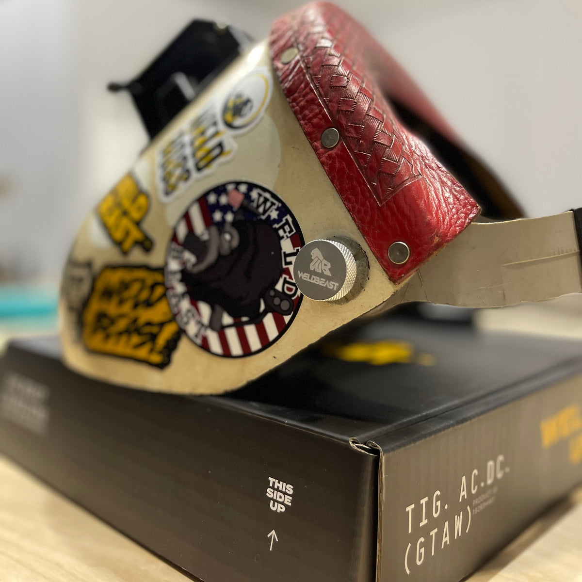 Welding Hood Fasteners – Weldbeast